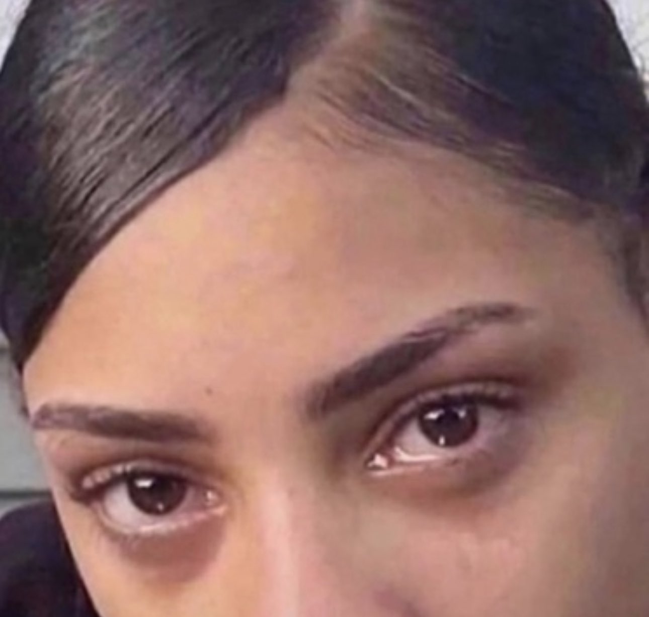 Hoodville on Twitter: "Shawties will look you in your eyes like this and be lying https://t.co ...