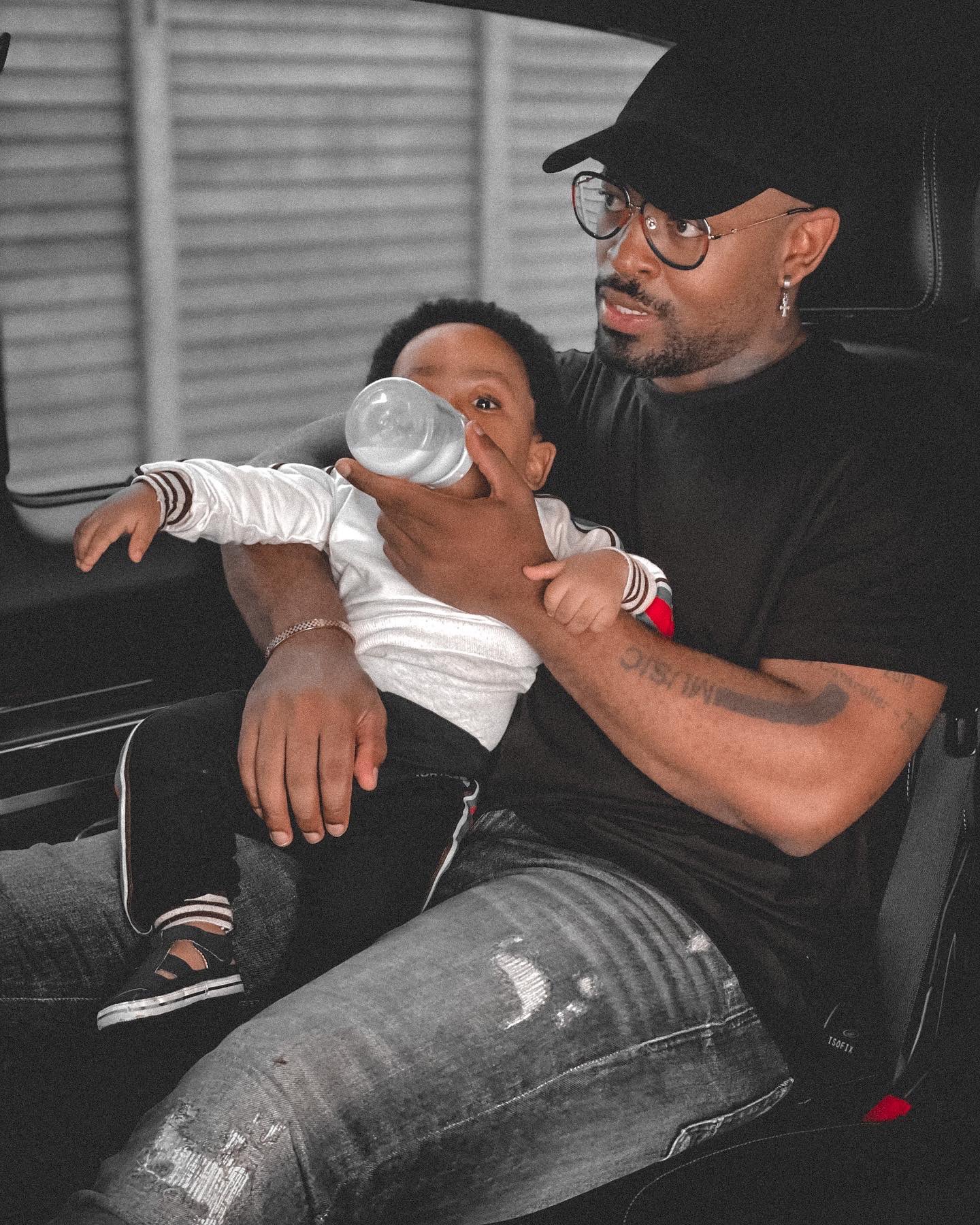 K A B I L L I O N on Twitter: "Mmino EATS😅 https://t.co/3ZHUoID12t" / Twitter