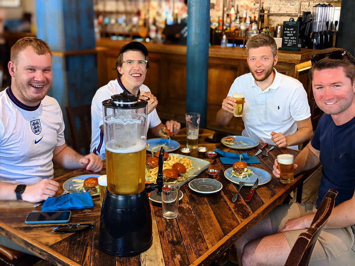 The Fellow | The best pub, bar & restaurant in Kings Cross, St. Pancras