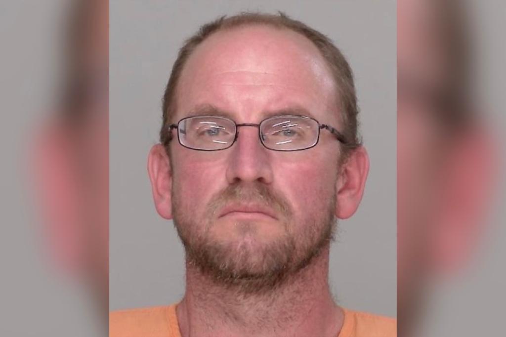 New York Post on Twitter: "MN dad accused of 'executing' daughter's boyfriend https://trib.al ...