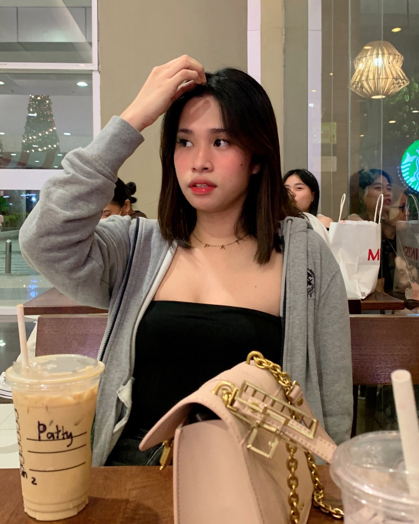 Patty 🧚🏻‍♀️ on Twitter: "coffee d8 wid me?? https://t.co/bxac6j6z2g" / Twitter