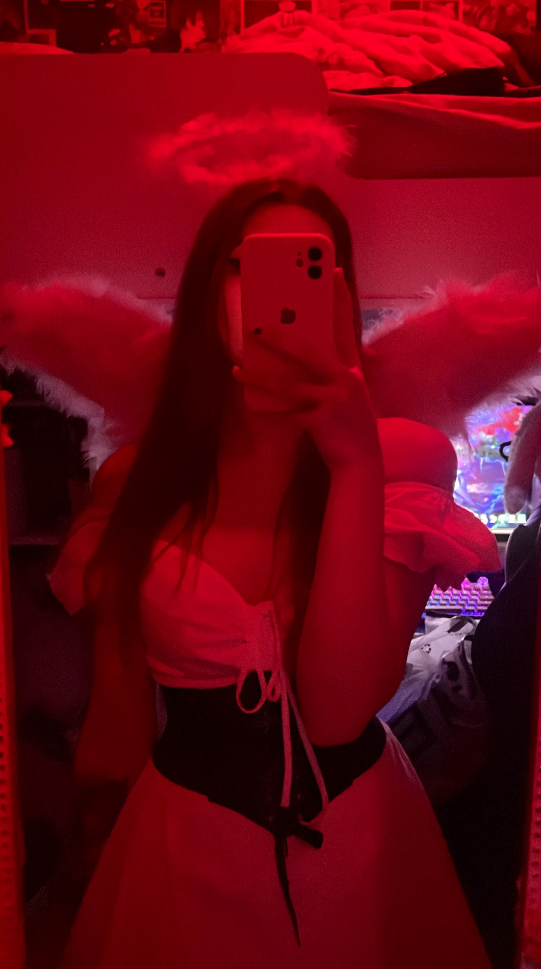 Sarah Lyn on Twitter: "#Halloween poderia ter durado mais, sdds de sair fantasiada por aí https ...