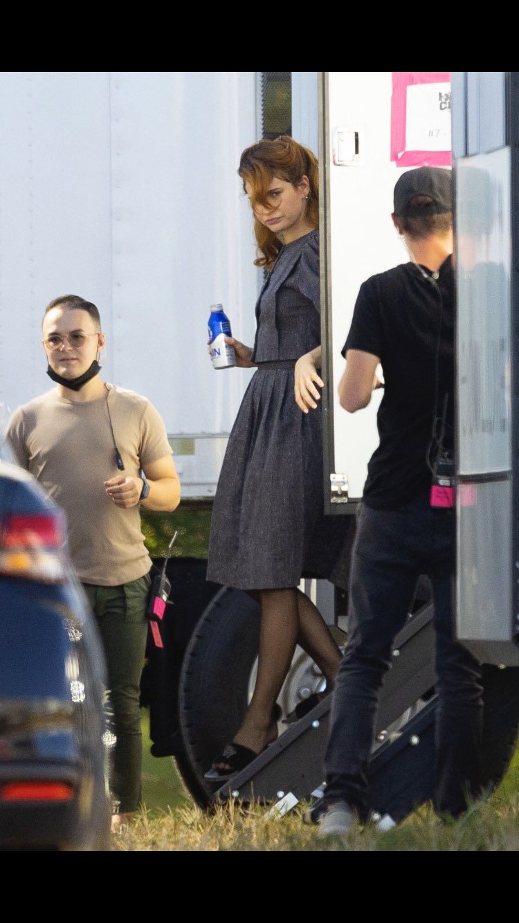 Miss Lily James On Twitter 📸 Lily James On Set Of ‘the Iron Claw In