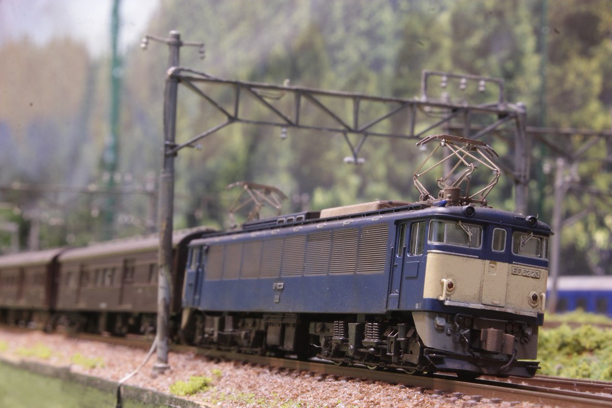 千代田模型館 on Twitter: "本日19：00より【Nゲージ レイアウト】KATO 485系初期型雷鳥、583系青雷鳥、EF58&EF62牽引荷物列車 内装塗装＆ウェザリング ...