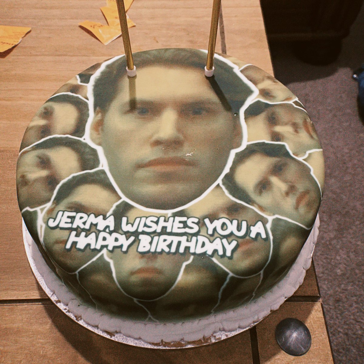 saz @ comms (@SAZKUS) さんのイラスト・マンガ作品まとめ (19 件) - Twoucan