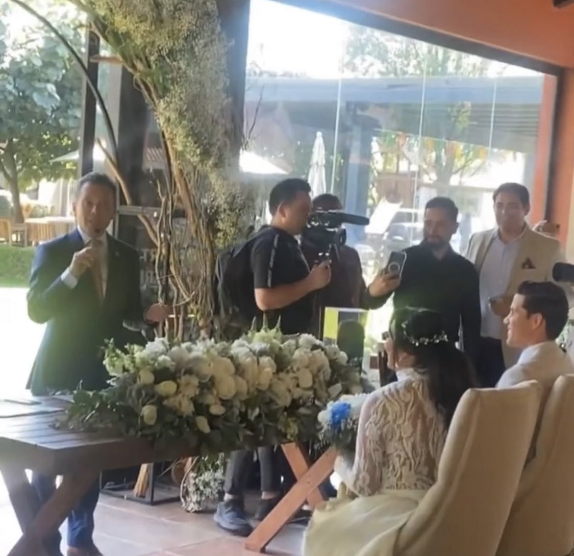 Rosalinda Ortiz on Twitter: "Se casó Ely Castro, socia del defraudador “suicidado” Luis Oswaldo ...