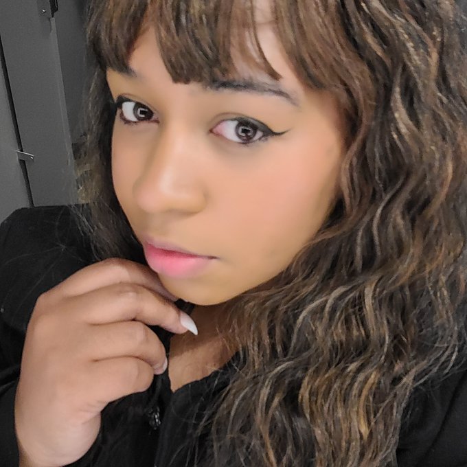 TW Pornstars - Erica Bannon. Pictures and videos from Twitter.