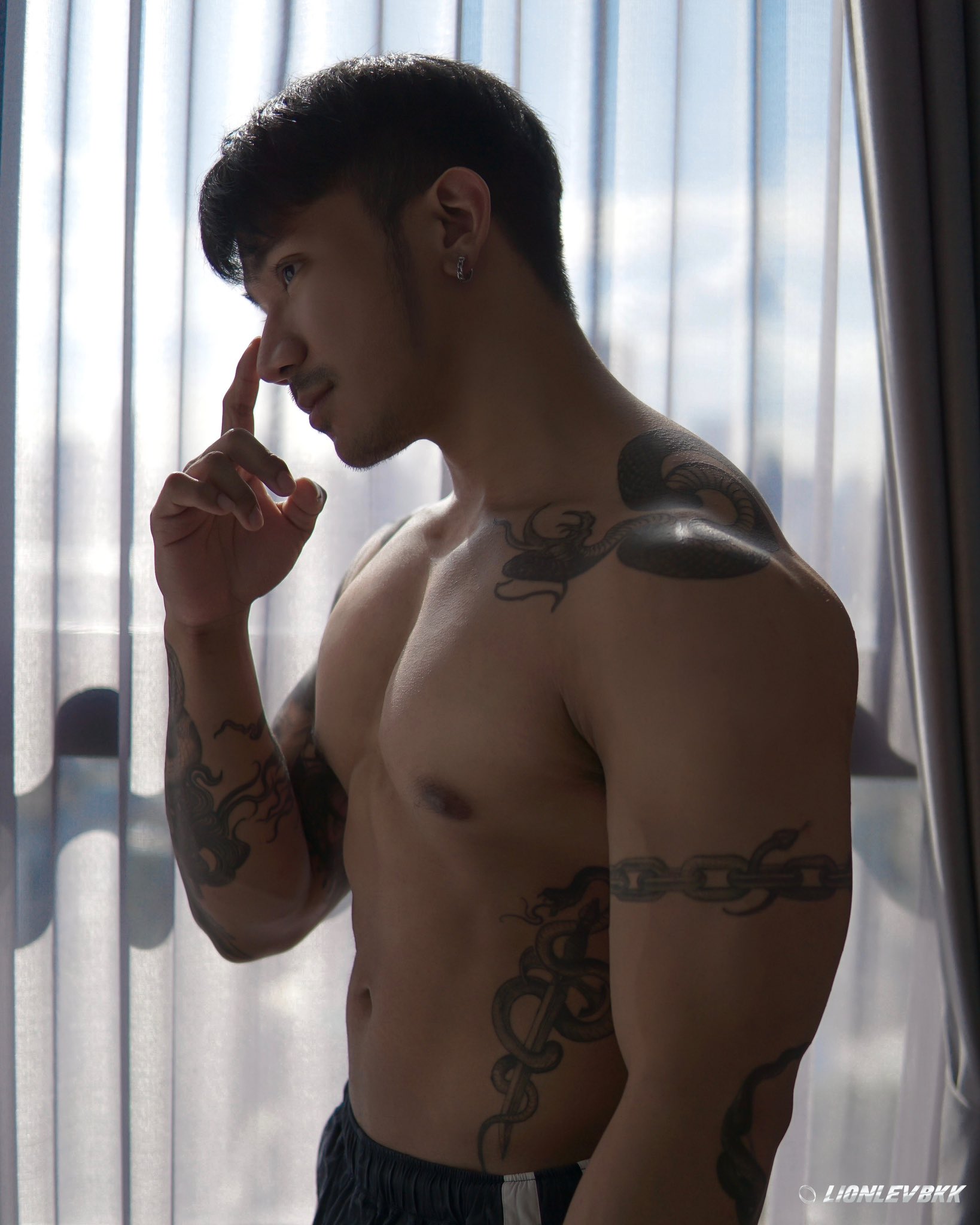 lev studio on Twitter: "Ich With @AumSeangproh https://t.co/KRHEc0XSKQ" / Twitter