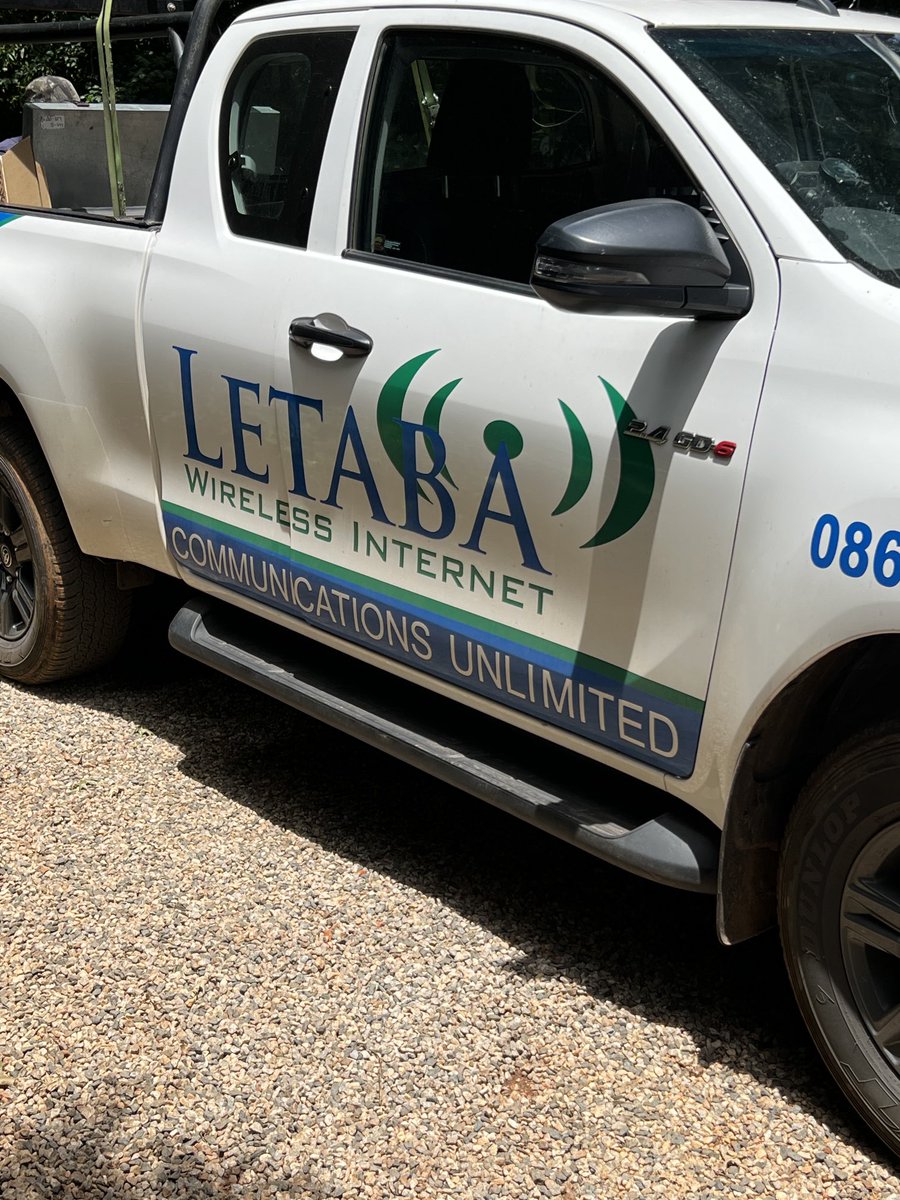 Tito Mboweni on Twitter: "The Letaba Wireless Internet technicians visited with me to upgrade ...