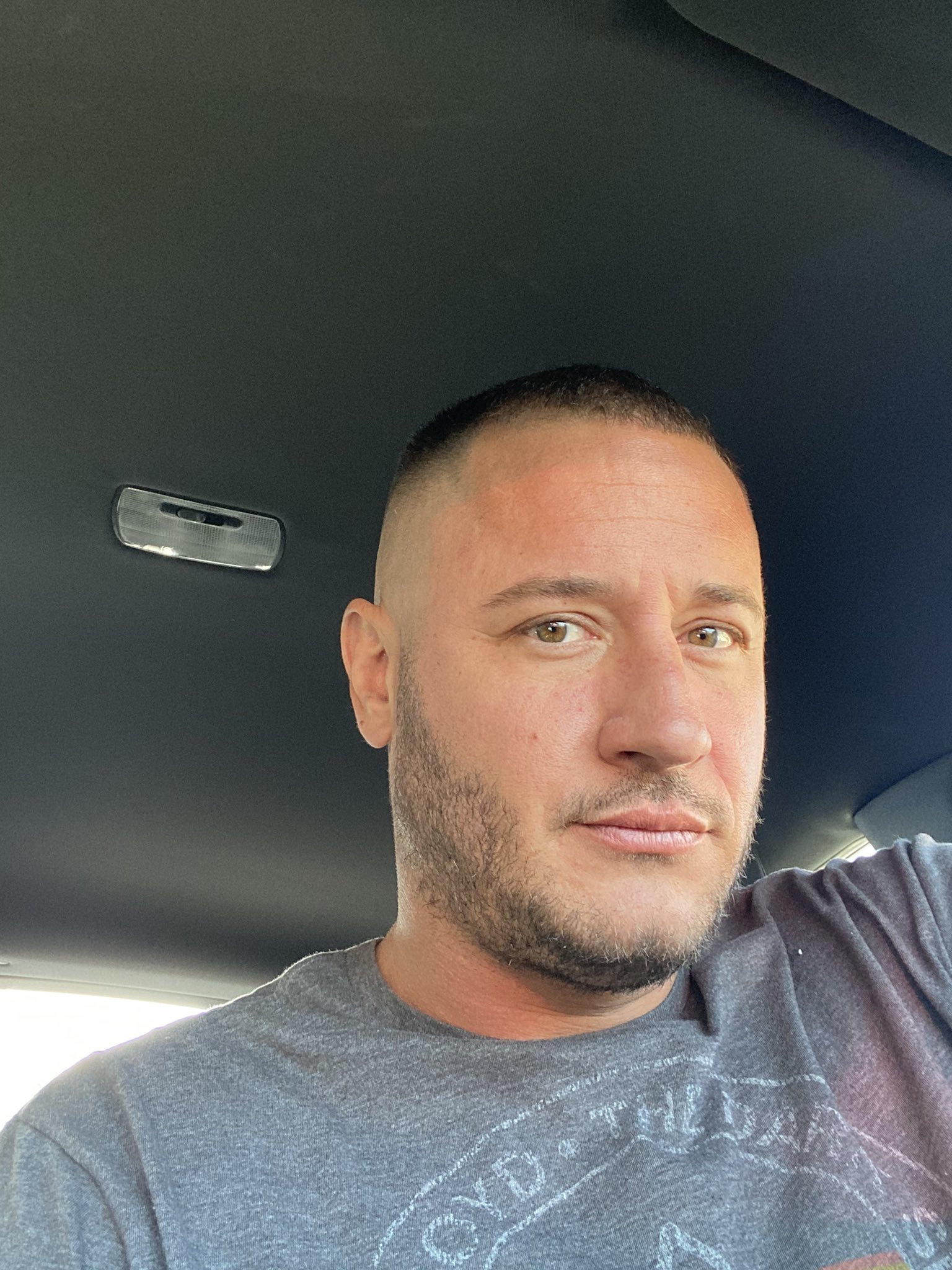 TW Pornstars - 2 pic. Danny Mountain. Twitter. Fresh Friday Cut 💈 🔪. 6: ...