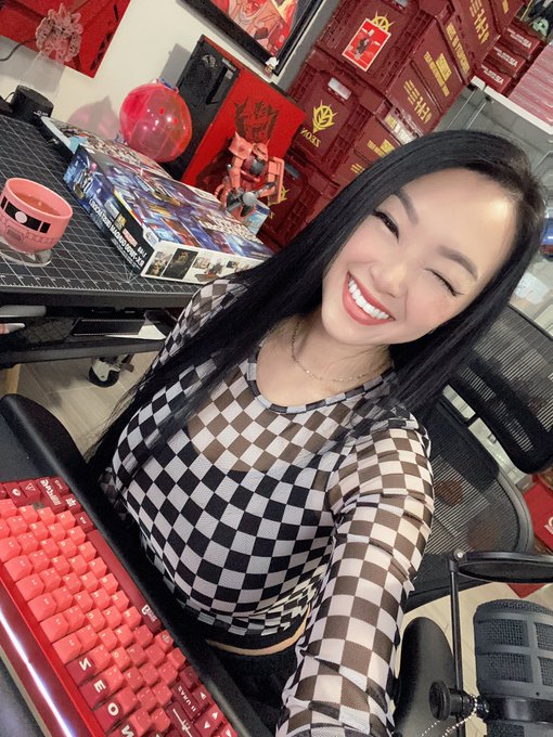 ⚡️ VAMPY🕺🏻FANIME ⚡️ (@VampyBitme) さんのコスプレ作品まとめ (283 件) - Twoucan