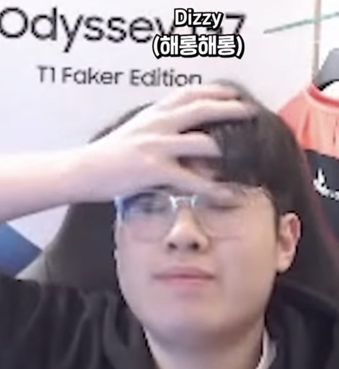 tenten ‿ on Twitter: "As a T1 fan what are you doing with your life and not saving these Zeus ...