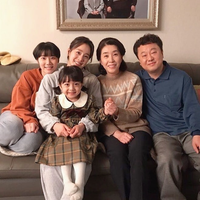 인스티즈(instiz) on Twitter: "너무예뻐서 여자역할했던 남자배우 (링크에 더있어요👉) https://instiz.net/pt/7262288"