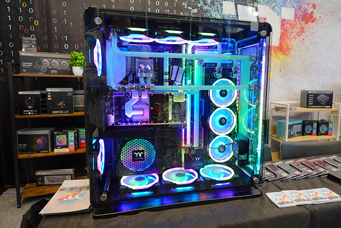 AKIBA PC Hotline! （秋葉原） on Twitter: "PCパーツの大規模イベント「ASK★FES 2022」が明日6日(日)まで開催中。時間は10時～16時まで。20 ...