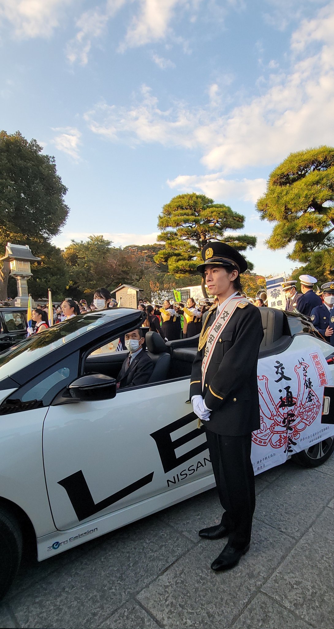 keiko on Twitter: "パレード出発前 車に乗り込む柿澤さん 『すごーい！』と声が聞こえました。 どのお姿も素敵でした🎵 #鎌倉殿の13人 #柿澤勇人 https://t.co ...