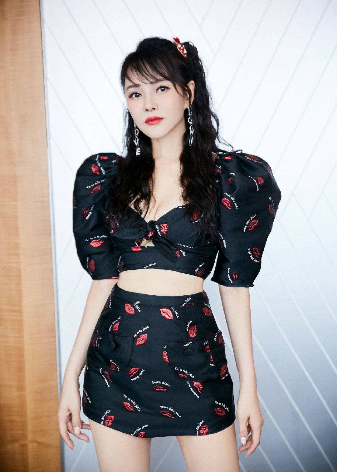 镜面 On Twitter 骚妇装嫩，我要把你的骚屄子宫捅烂🤩 6syyi8mhmi Twitter