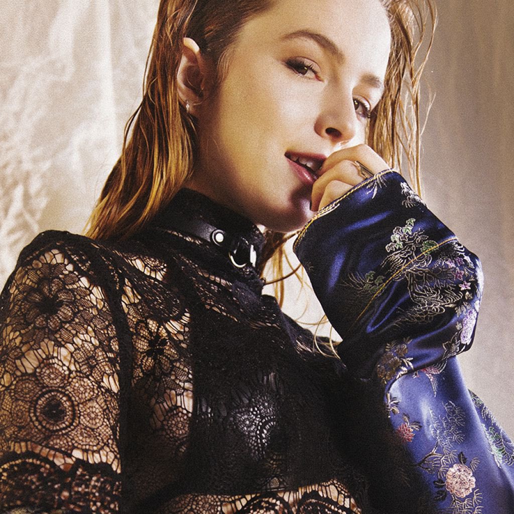 Pop Crave on Twitter: "Bridgit Mendler is expected to share news with fans later today, the 6 ...