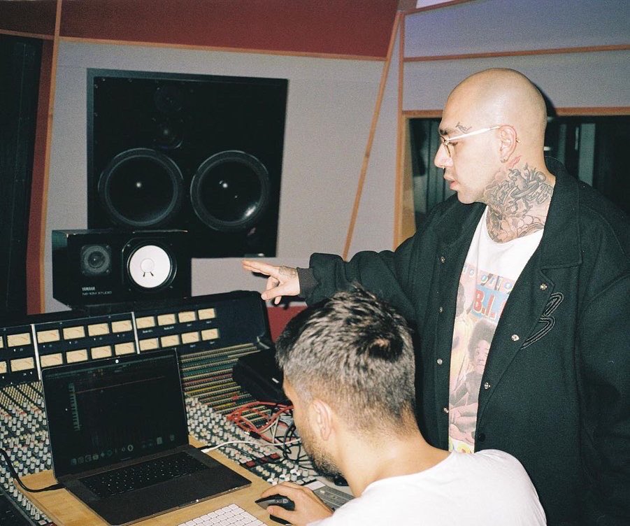 Rapertuar on Twitter: "KOVL, Berlin’de yer alan Brickwall Studios’ta kayıt alıyor. https://t.co ...