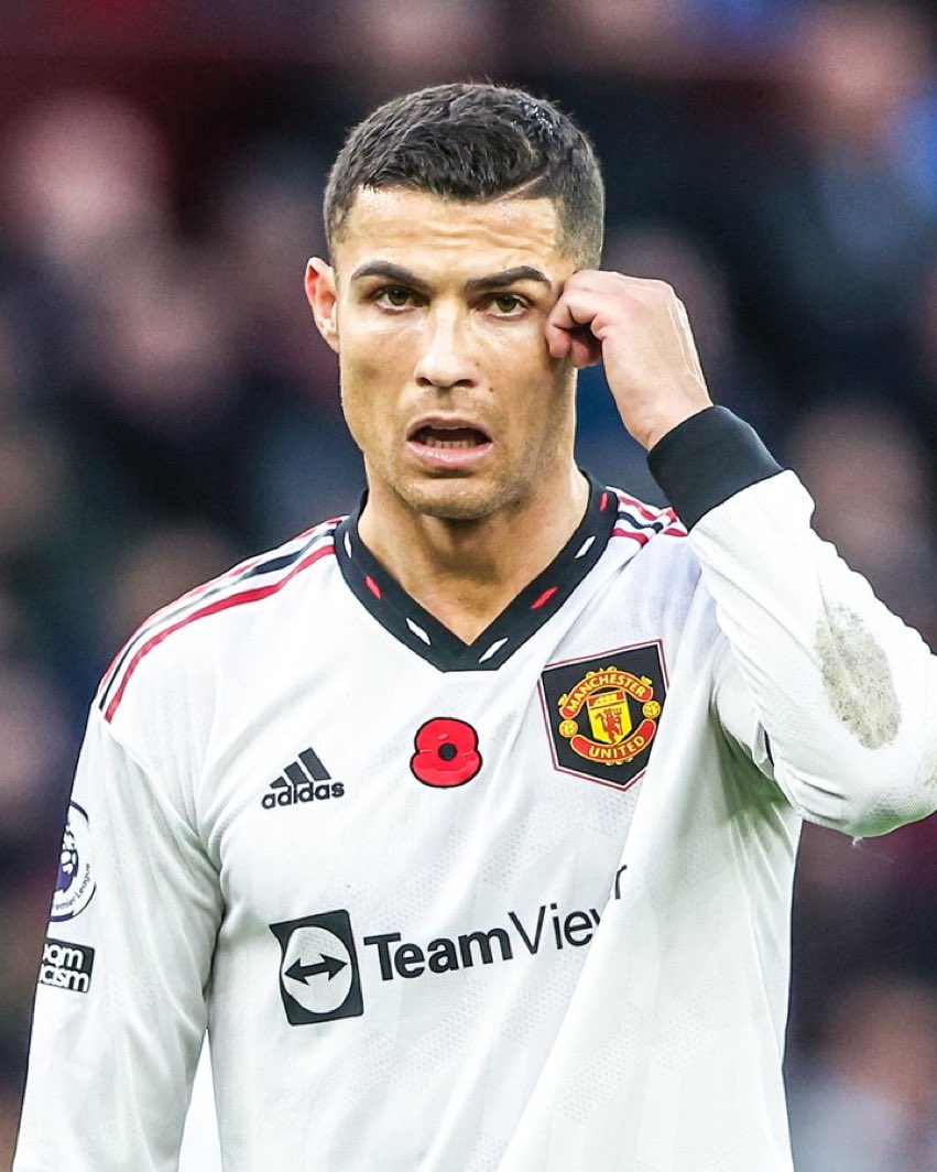 EPL World on Twitter: "هل تعتبر كريستيانو رونالدو من اساطير مانشستر يونايتد؟ 🤔 https://t.co ...