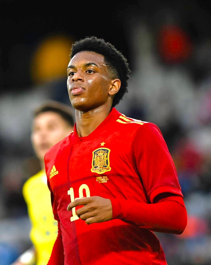 19-year old left-back Alejandro Balde of FC Barcelona has been called ...