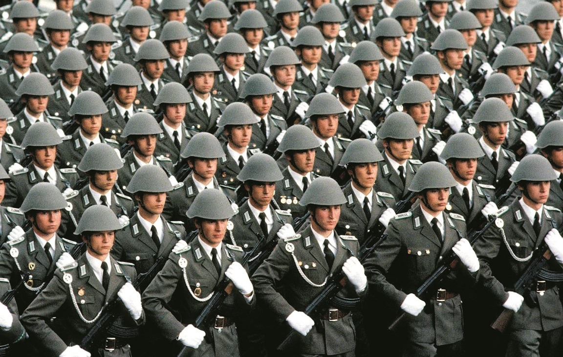 Modern German Military Dress Uniforms
