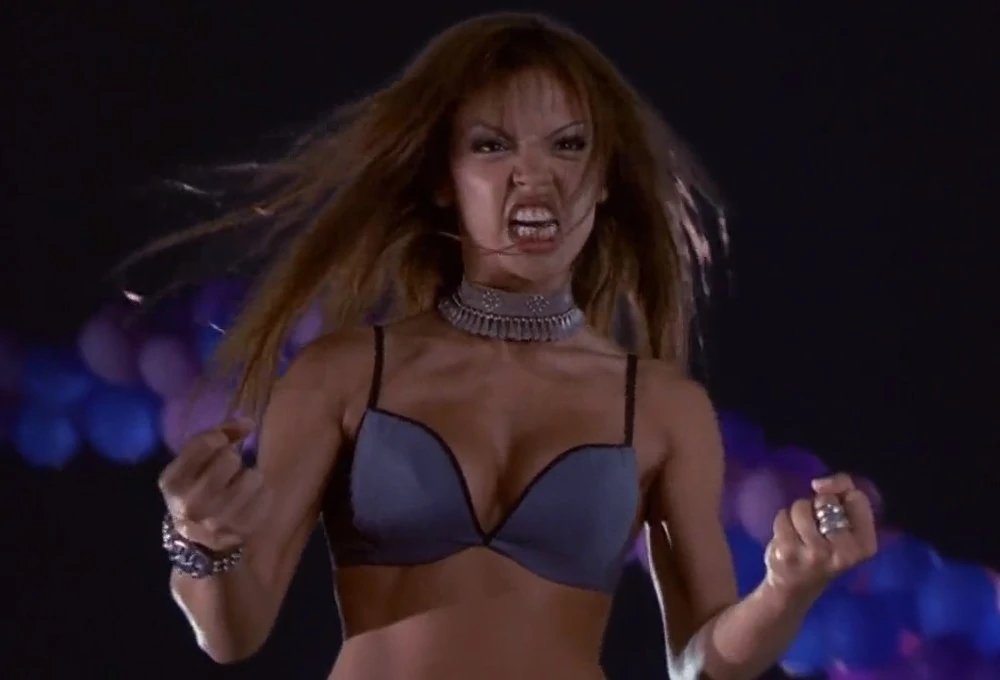 King Zachary Renn on Twitter: "RT @macromicrodaily: Today's macro of the day is the Super Hot ...