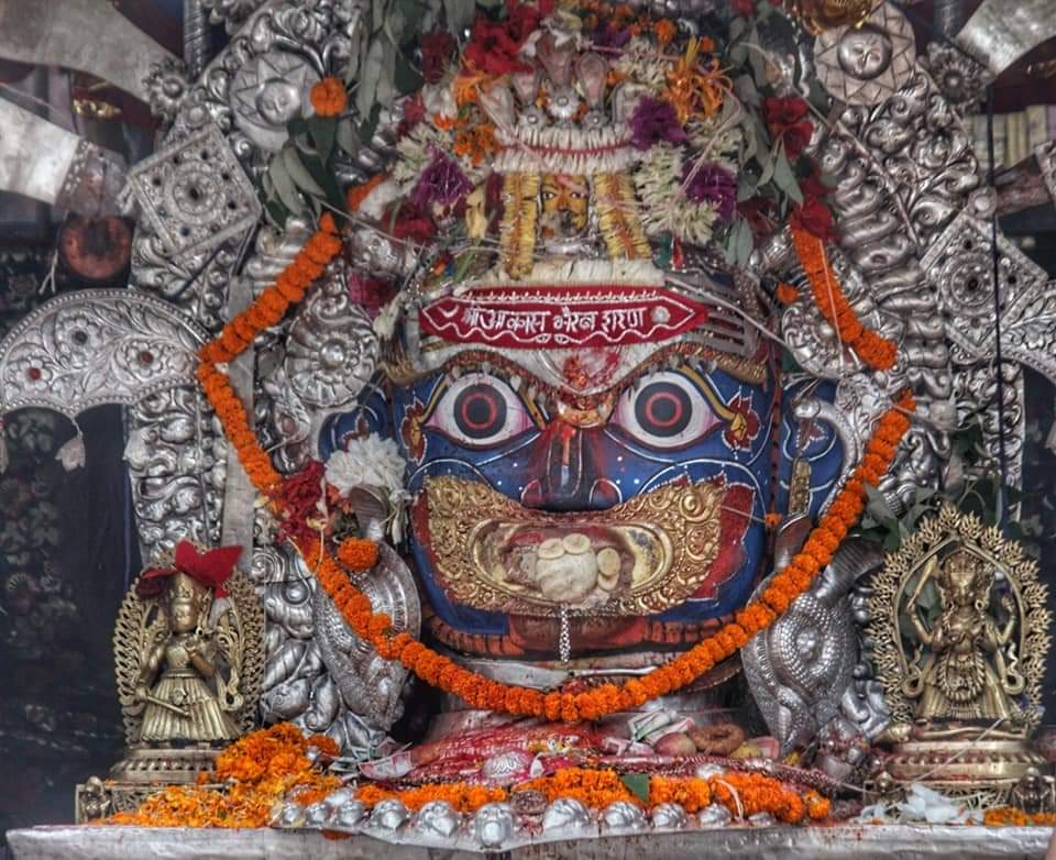 🌺Kaal Bhairav is a Hindu shrine located in Kathmandu, Durbar Square ...