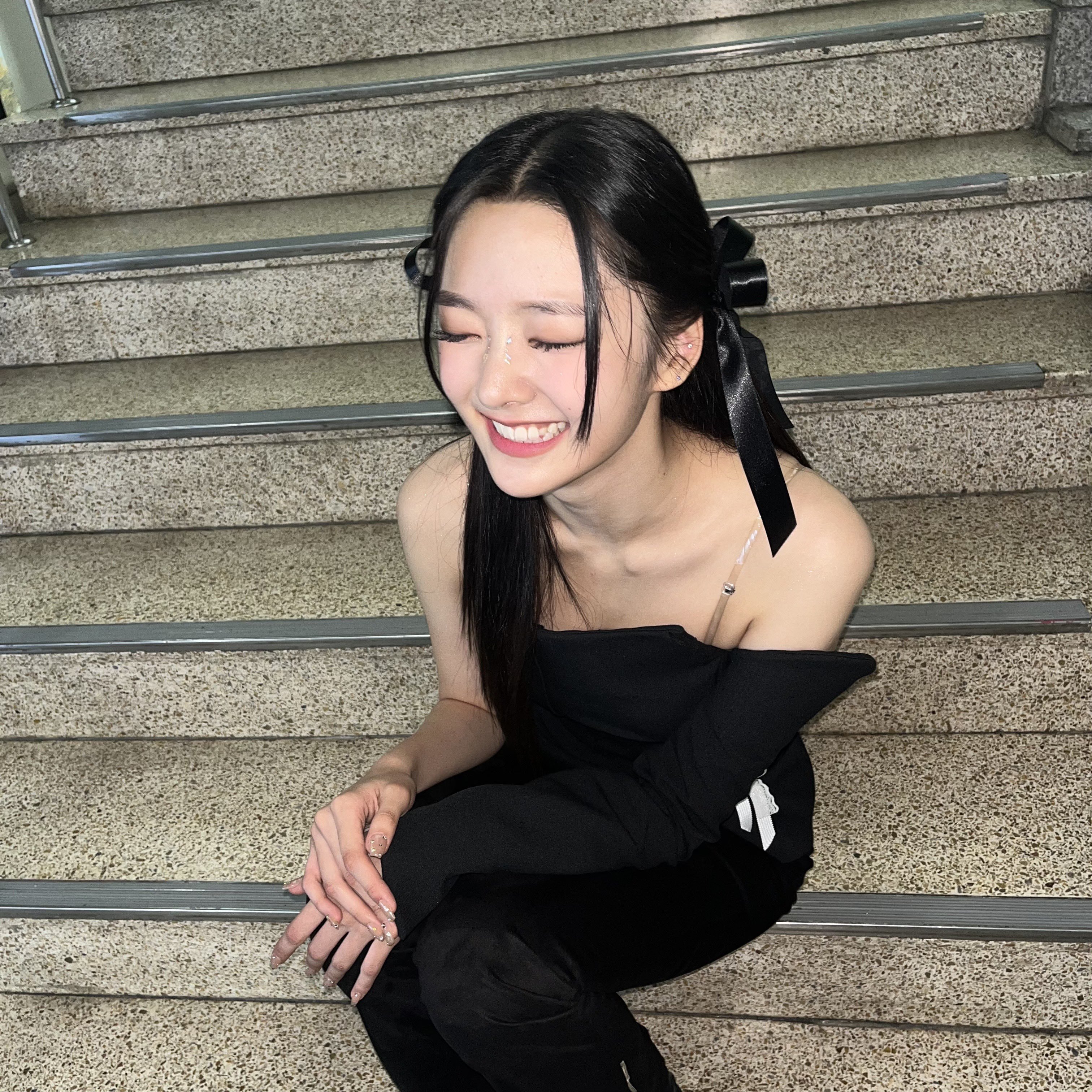 [Daileee] Weeekly討論區 (9) 繼續支持Weeekly 加油！ | LIHKG 討論區