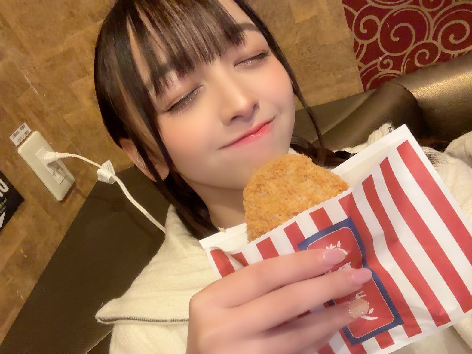 太田みづき👼🏻🤍 BAKUMON on Twitter: "うふふ https://t.co/PdIWdg8zy7" / Twitter