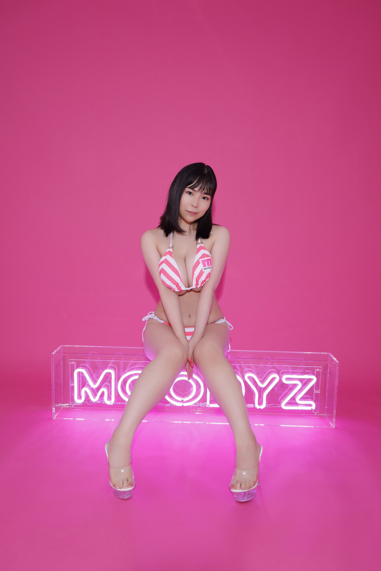 MOODYZ【公式】 on Twitter: "🎀 #MOODYZキャンペーン2022 🎀 吉根ゆりあちゃんの水着姿をお届けっ💖 はふはふ ふんふん したい！！！ 特設ページもチェックしてね🥰 ...