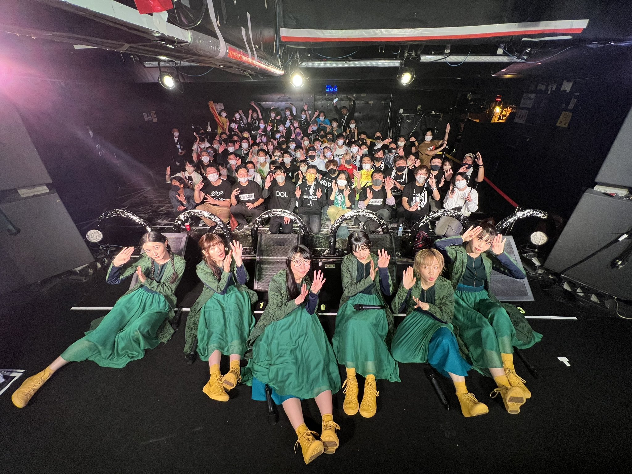 @shhhsaku/BiSH / Twitter