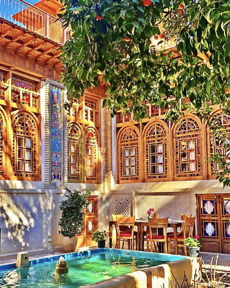 Persian design has a long history, with the greatest contribution to ...