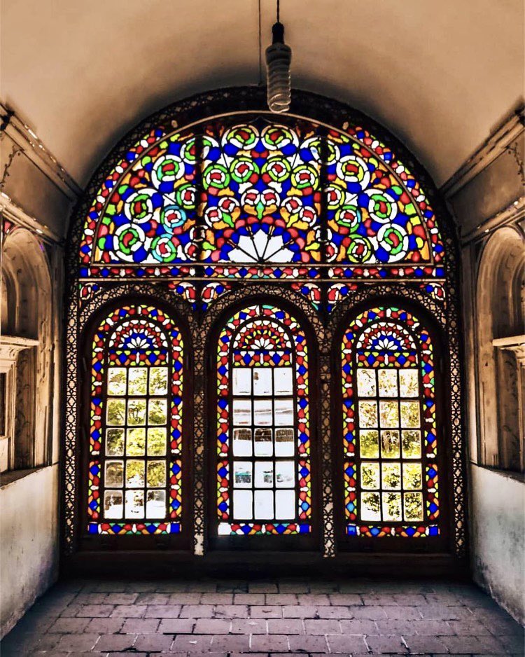 Persian design has a long history, with the greatest contribution to ...