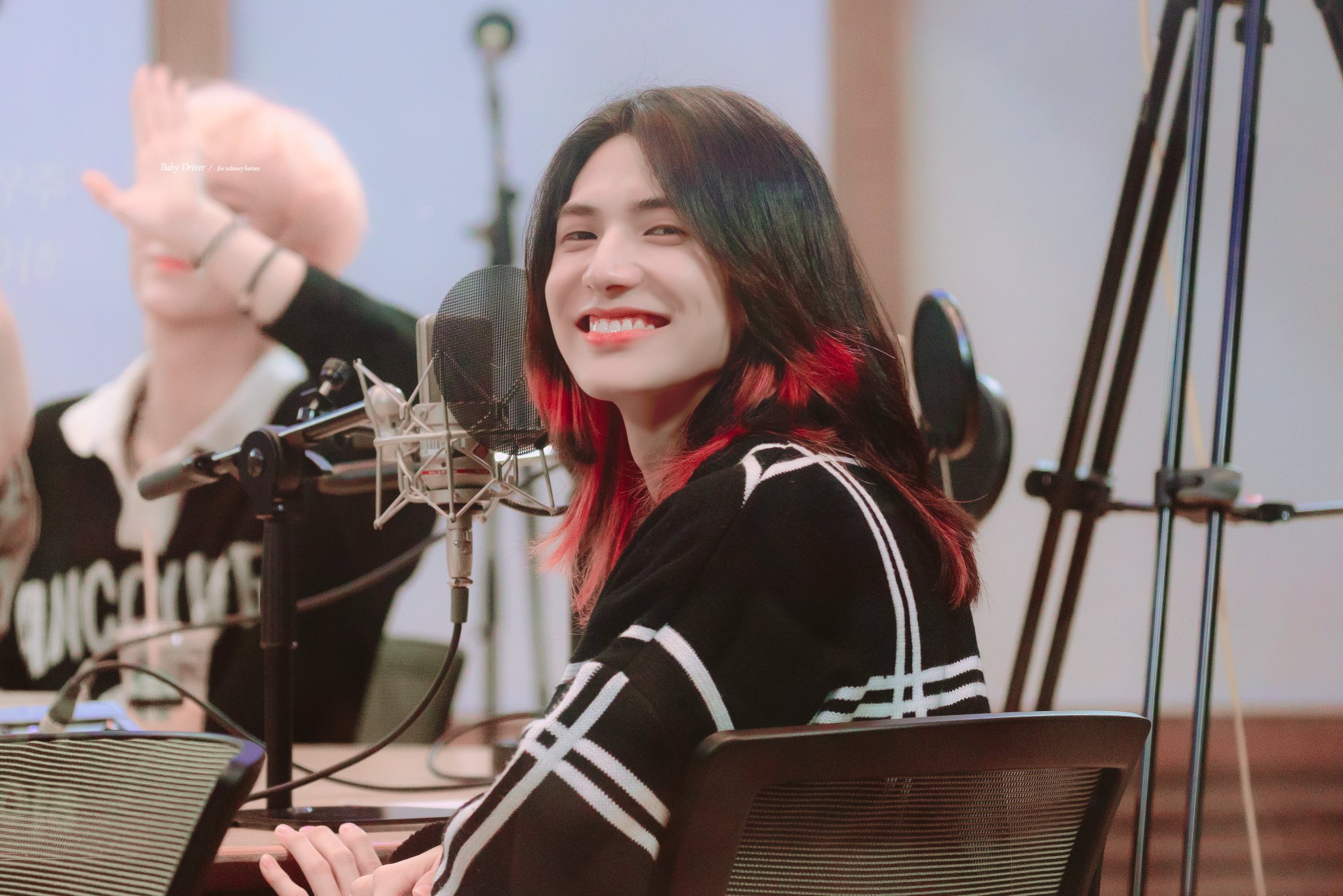 Mari | loves Jooyeon SM !!!🧸(slow) on Twitter: "I HAVE SO MANY BABY DRIVER NEW FAVORITE PICTURES ...