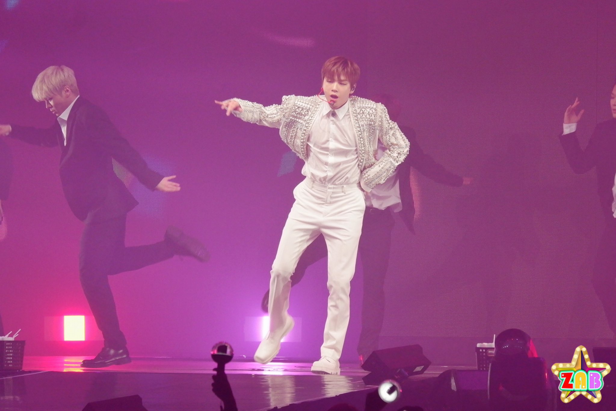 Starzab on Twitter: "221119 KANGDANIEL CONCERT FIRST PARADE IN BANGKOK #KDN_1stParade_BKK # ...