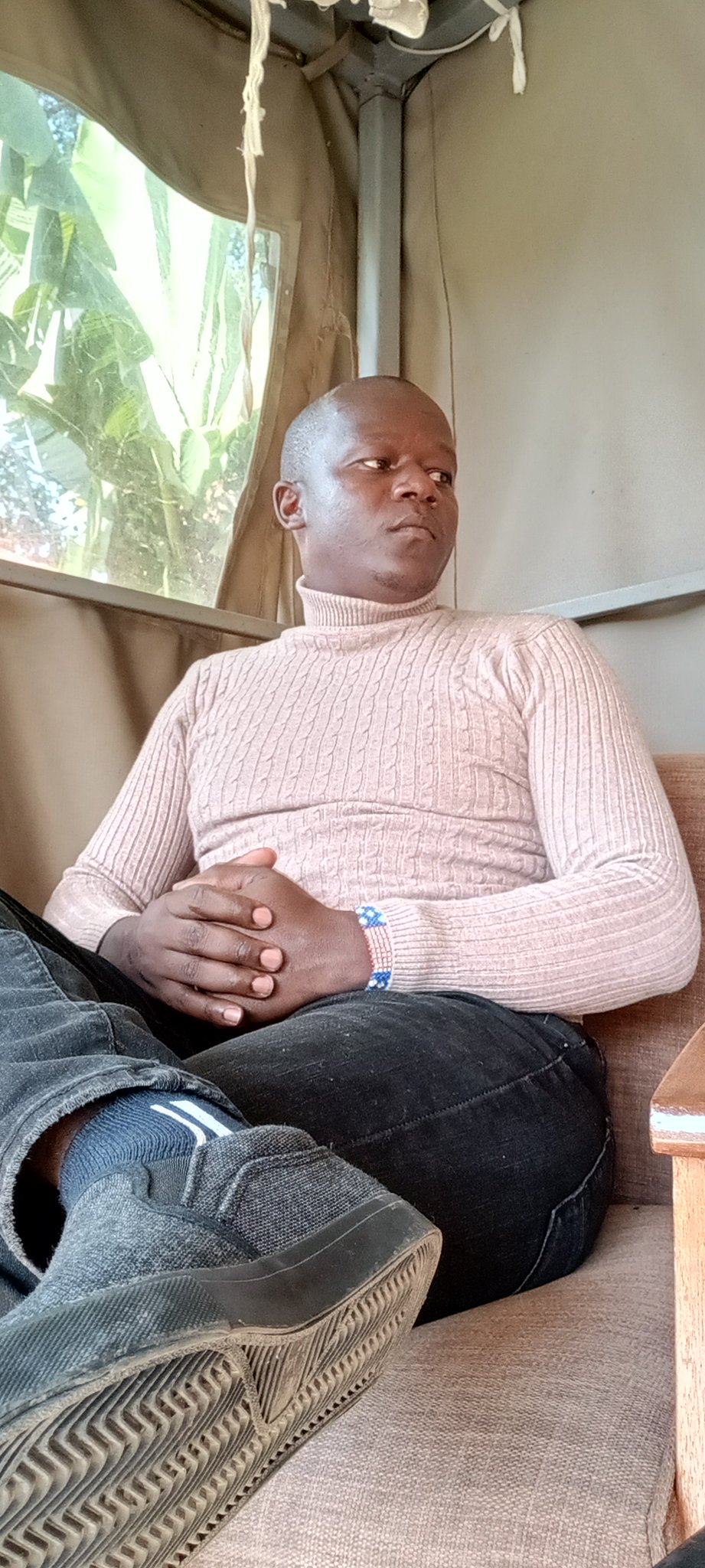 Swaleh Ouma Oyawo on Twitter: "Jeremiah Kioni is pleading with William Ruto, Francis Atwoli is ...