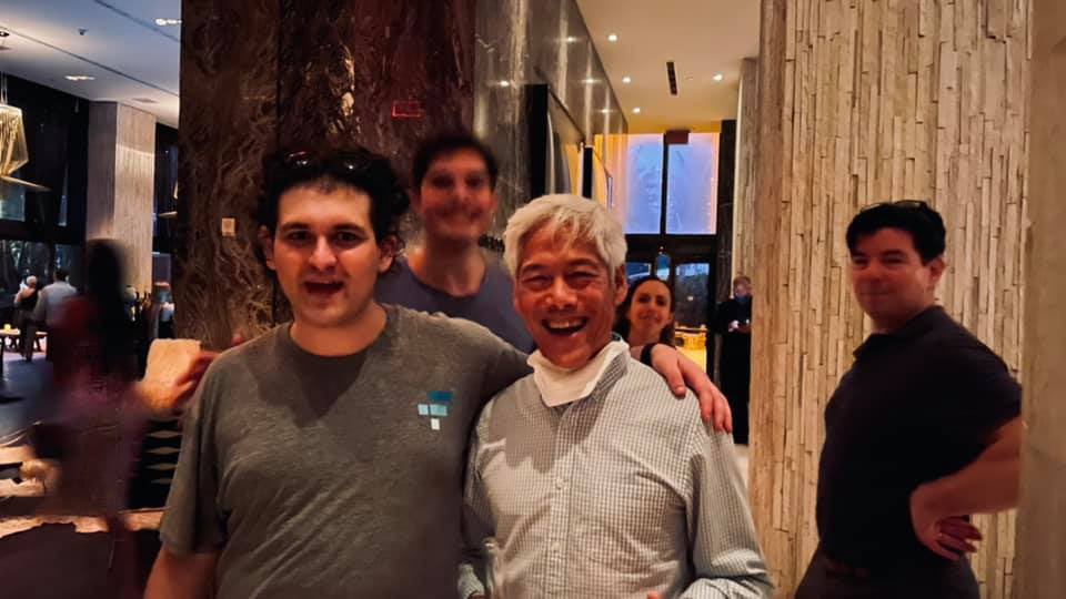 Bitfinex’ed 🔥🐧 Κασσάνδρα 🏺 on Twitter: "It's a big club. Sam Bankman-Fried (FTX Fraud) Phil ...