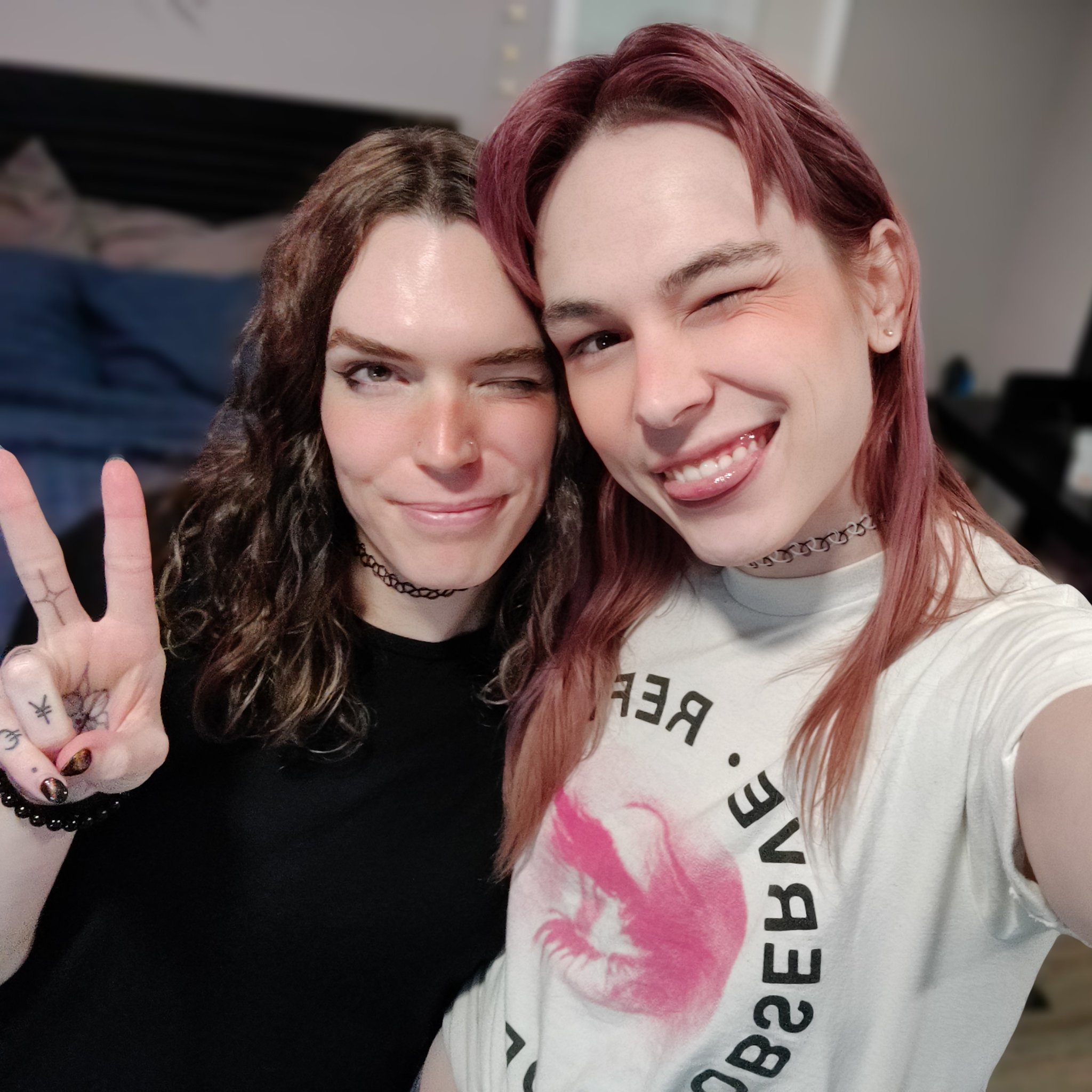 TW Pornstars - 2 pic. Boan 🦇. Twitter. Look who's here!!! 👀👀 @eschadiol ...