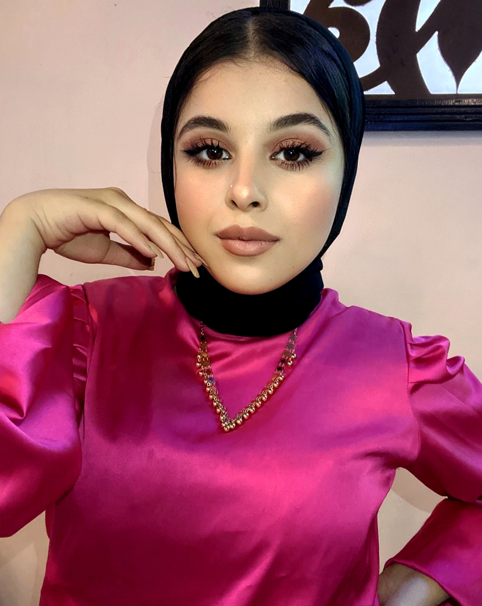 شيمأَ أُسامه on Twitter: "Hallo🖤 https://t.co/GozVYcJGoF" / Twitter