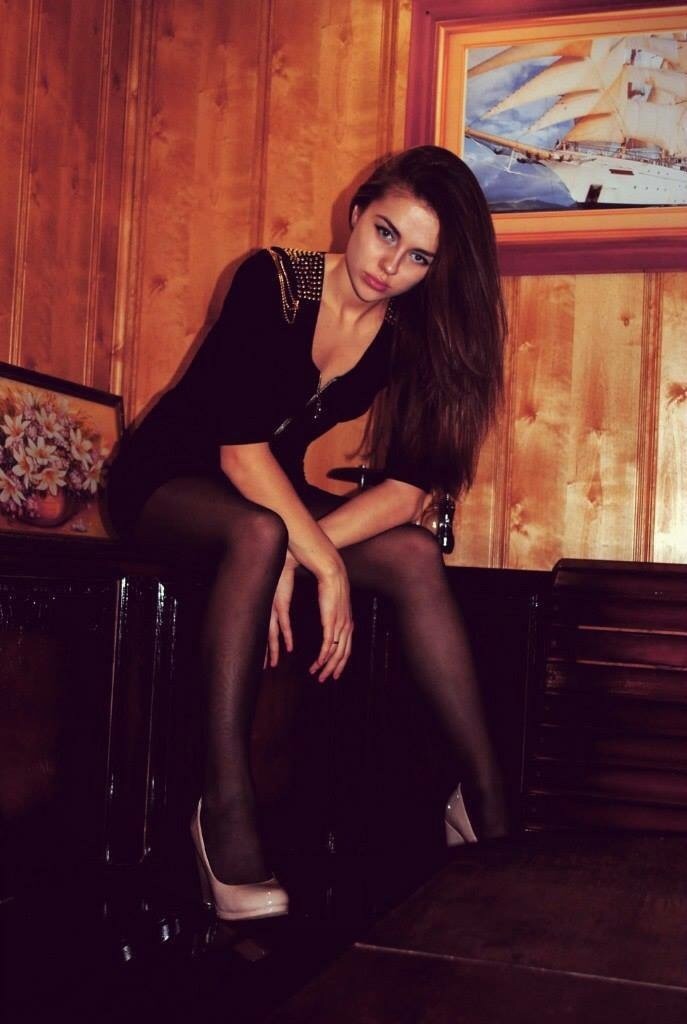 Amateur Pantyhose On Twitter Minidress High Heels And Black Pantyhose