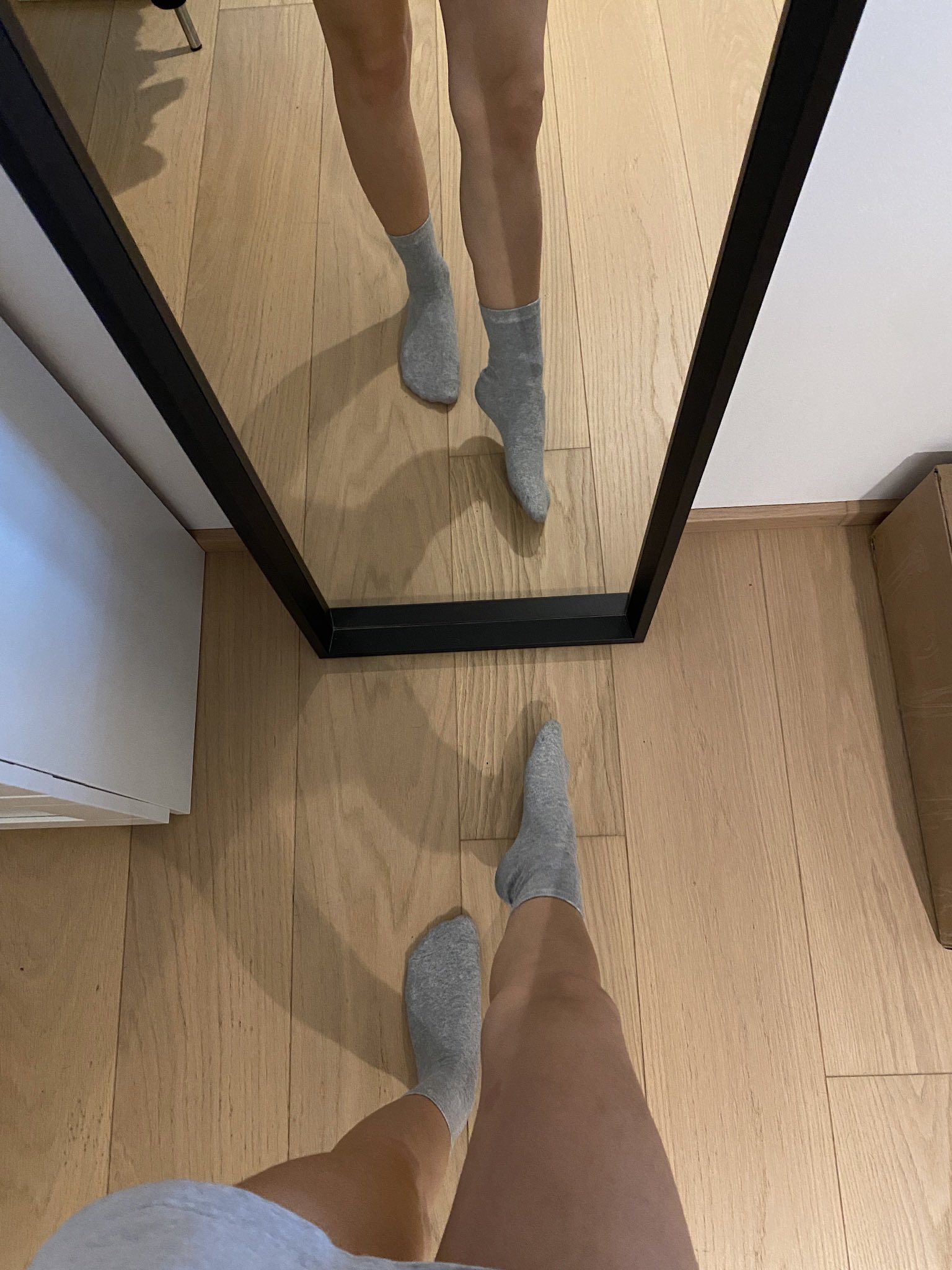 Princess Didi 👑 on Twitter: "#getragenesocken #socks #sweat #stinkefüße #sockenverkauf # ...