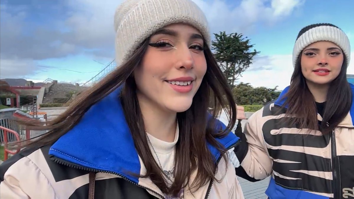 Erikaco on Twitter: "@vickypalami @Nuvia_OuO"