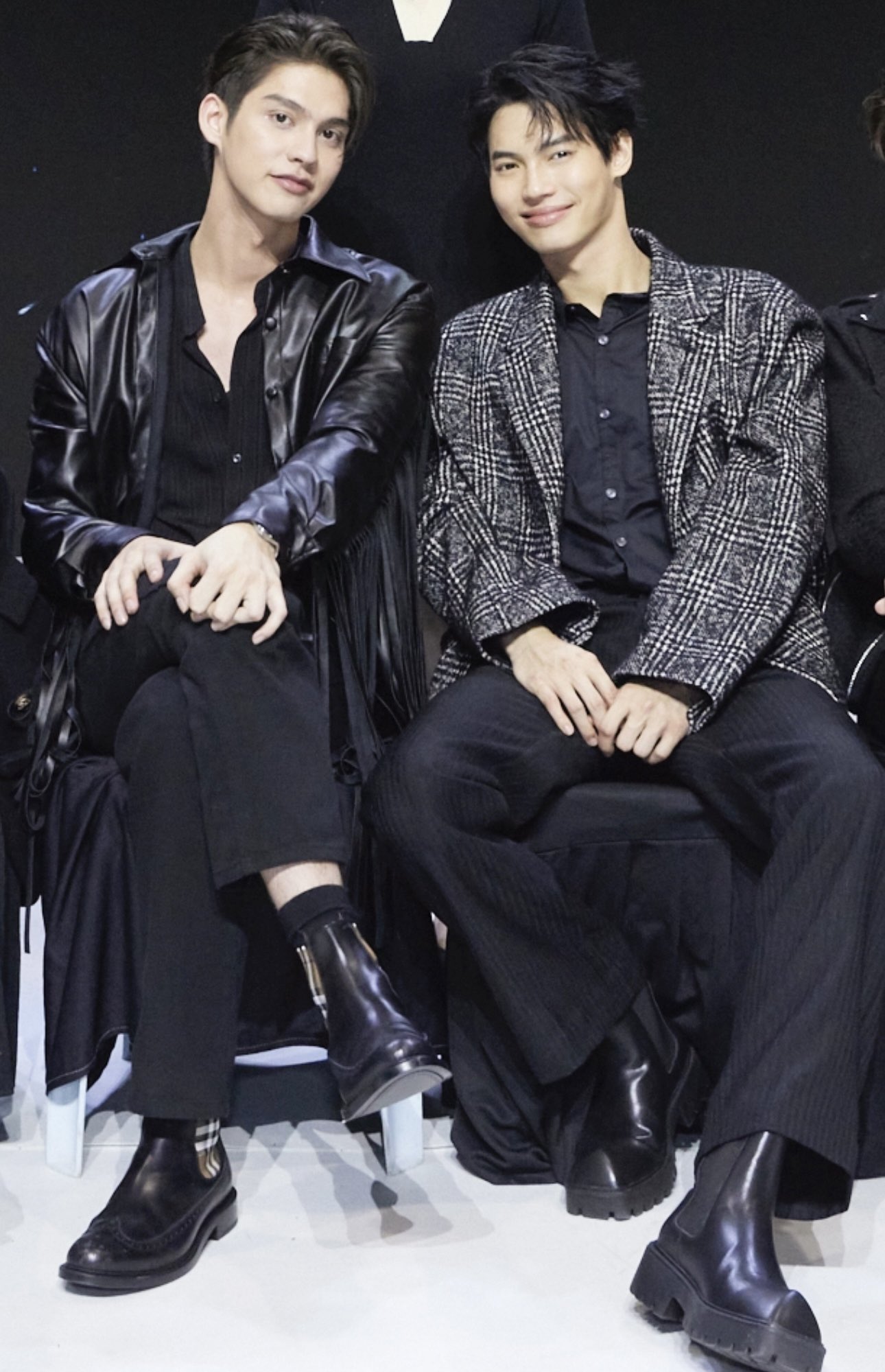 B&W STATION🎉 on Twitter: "หุยยยย ดีอะ #ไบร์ทวิน @winmetawin @bbrightvc https://t.co/qI0QZXkBW6 ...