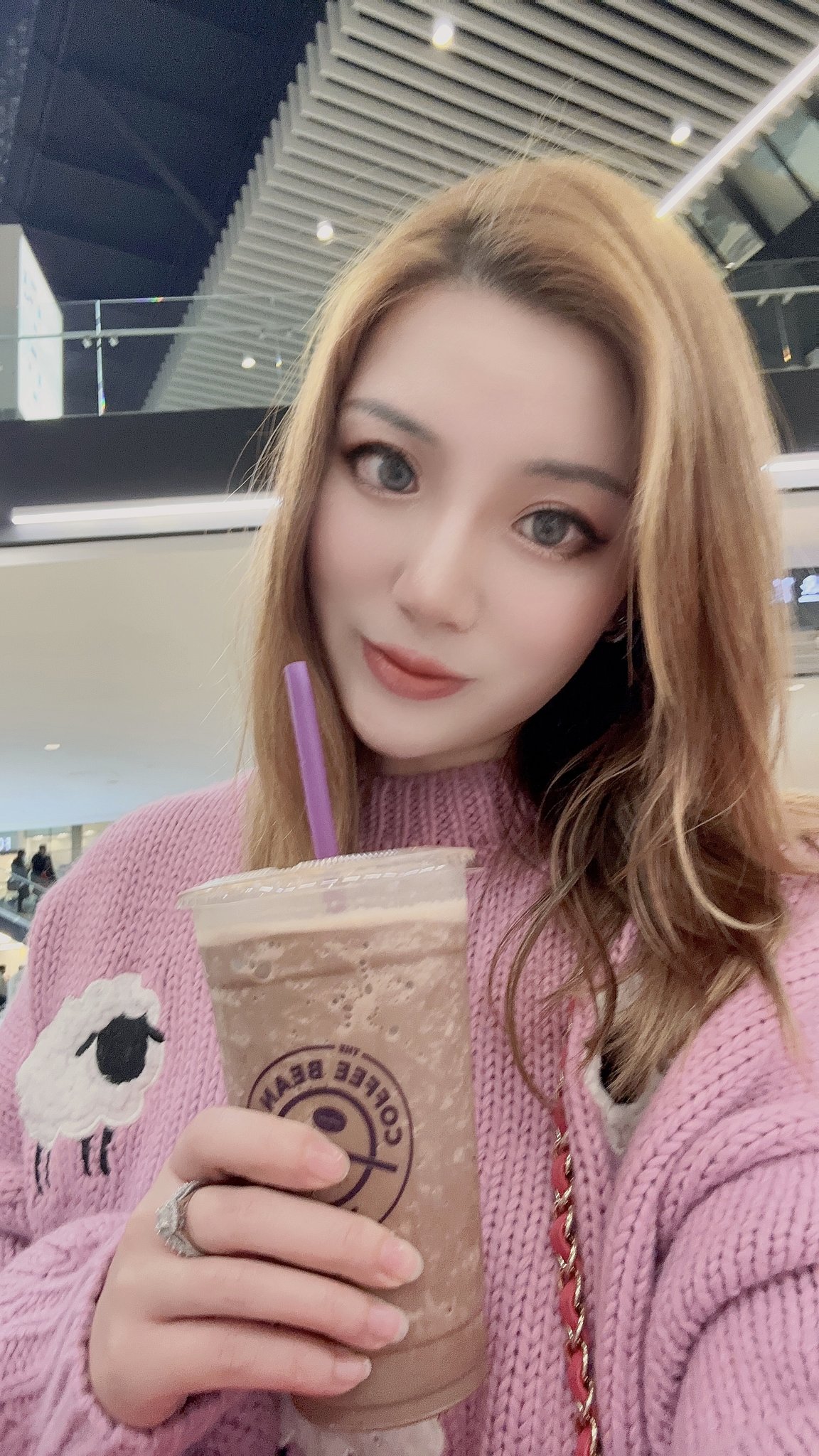 Tw Pornstars Nicolove妮可 Twitter 出门逛街 应该有人知道这是哪里吧🙂 7 28 Am 8 Nov 2022