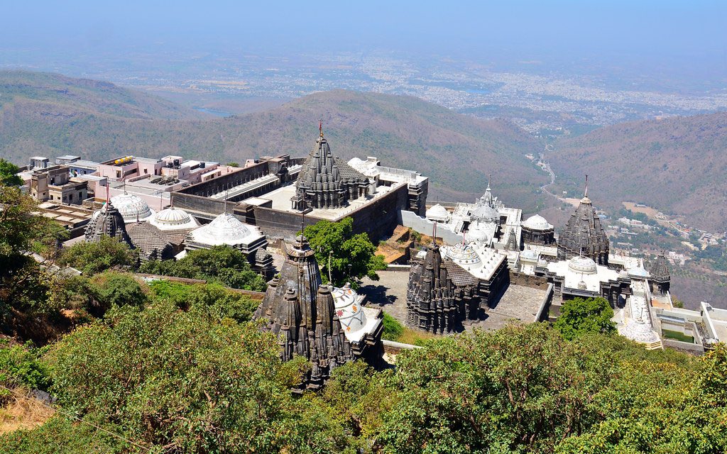 Err…Earliest structures at Girnar are Sudarshan lake built by Chandra ...