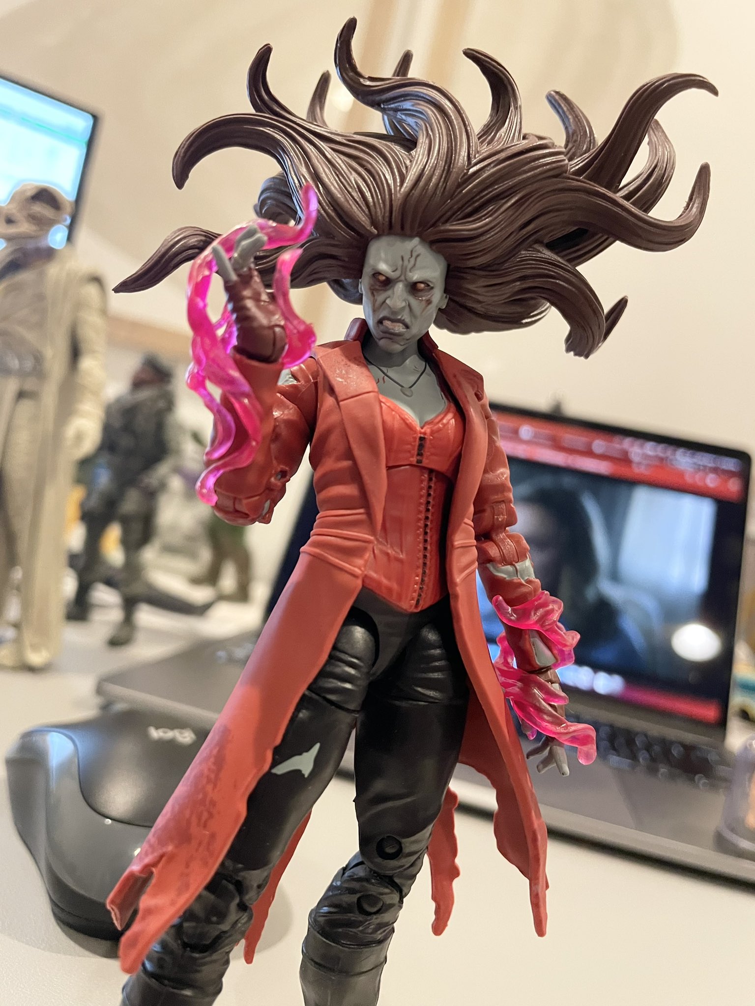 preternia on Twitter: "Bed head Wanda. https://t.co/BNShghiuaq" / Twitter