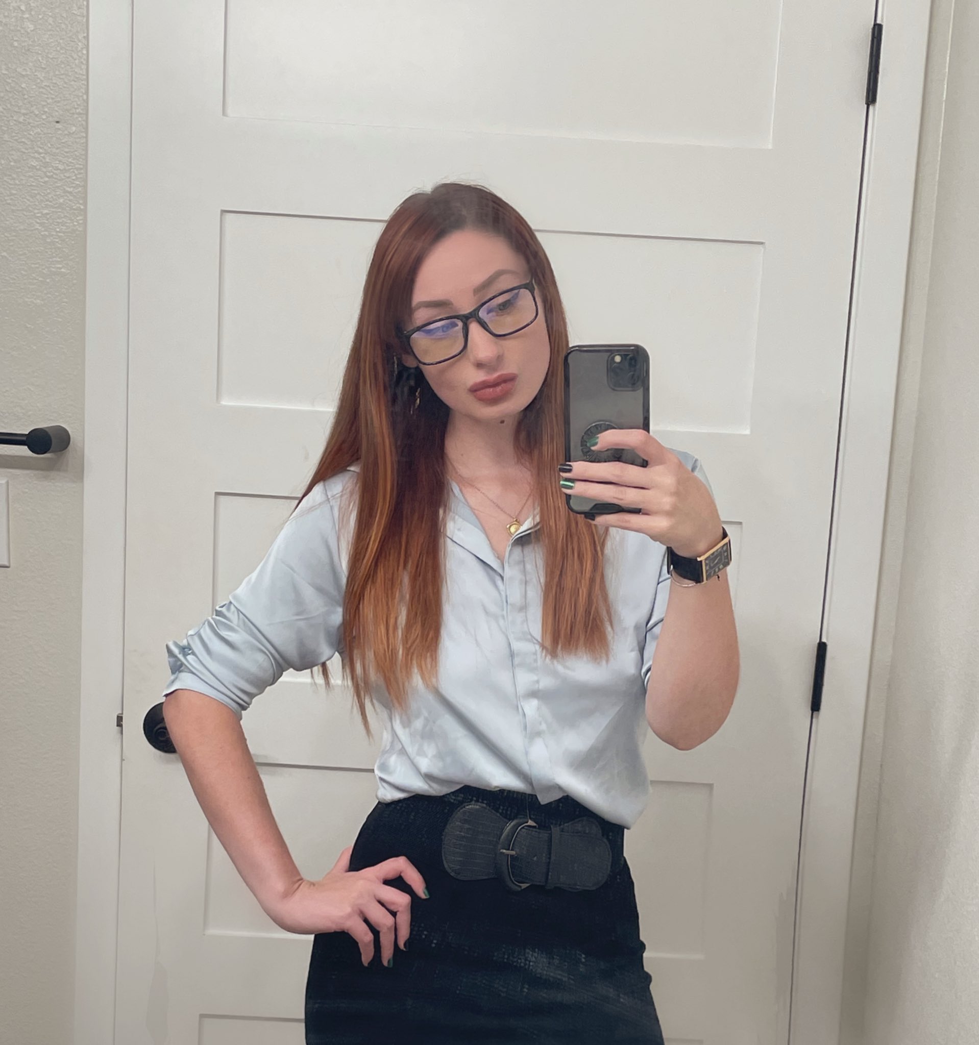 Violet Monroe On Twitter Secretary Vibes 🎥 🎞 📸 6pvesmfj9p Twitter