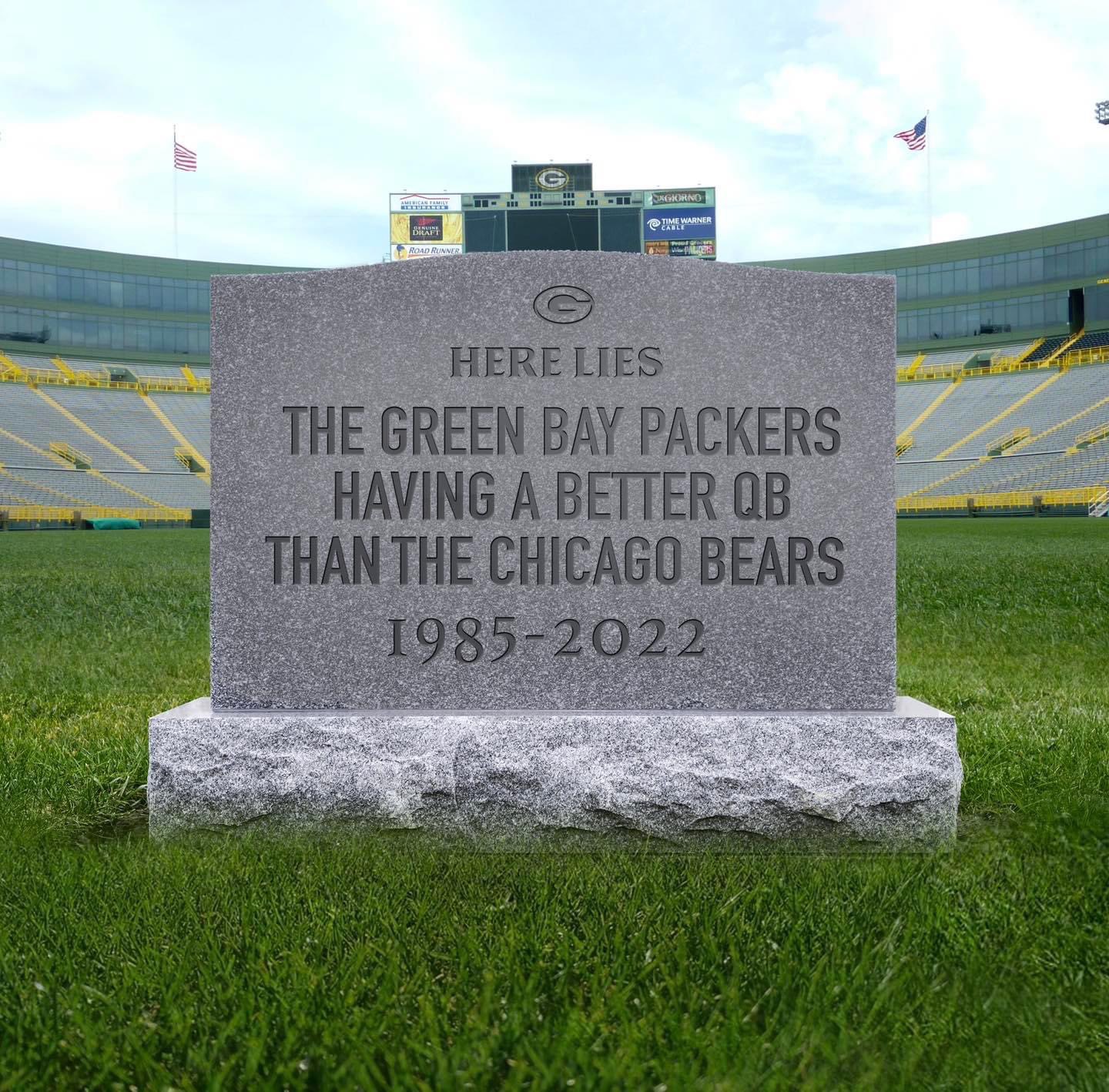 Max Markham on Twitter: "Posting a picture of me the last time the Bears had a QB better than ...