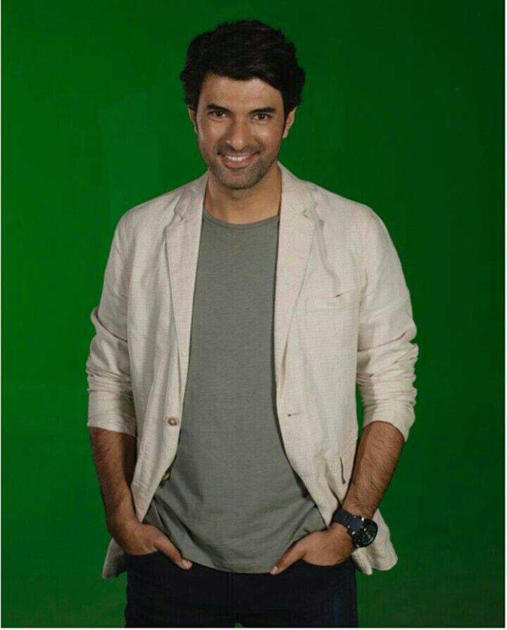 Hend Mostafa 🌸 on Twitter: "Director: Masha Allah You have a strong feeling The director does ...