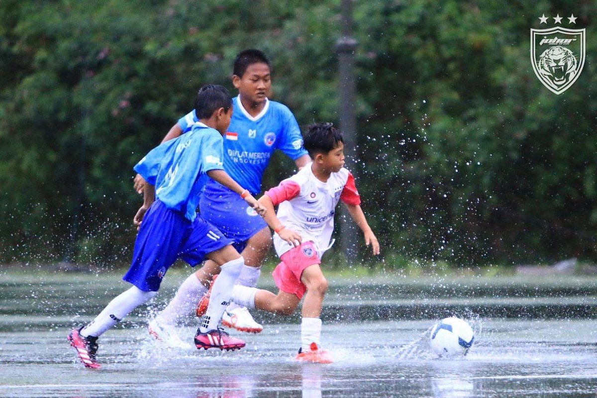 JOHORSouthernTigers on Twitter: "SINGA CUP 2022 Group stage • JDT U12 [10-0] DIKLAT MERDEN U12 ...